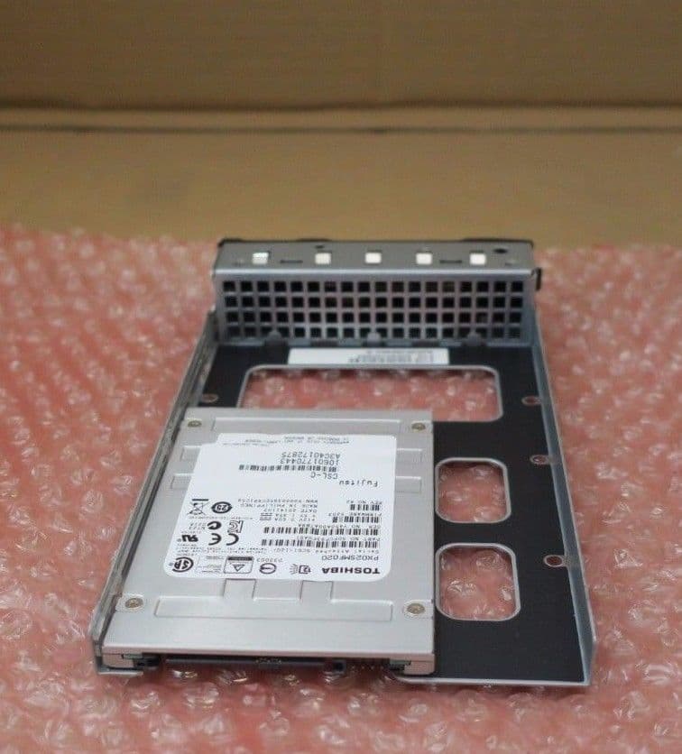 Fujitsu S26361-F5300-E200 -3 5" 200GB 12G SAS SSD Solid State Drive In ...