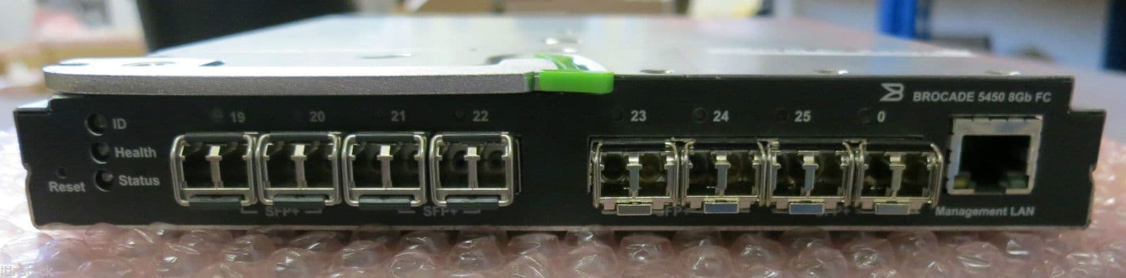 Fujitsu S26361-K1305-V14 PY CB FC Switch 8Gb 18/8 14 Brocade 5450