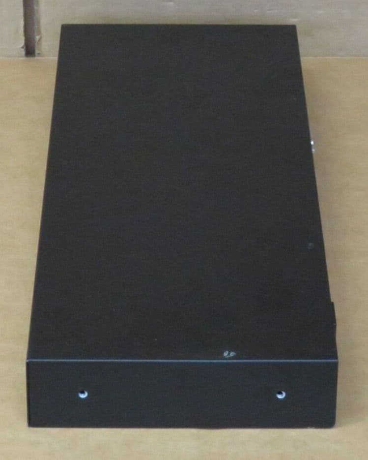 Fujitsu S3-1601 16-Port Console Switch USB 1U KVM 520-648-503 S26361 ...