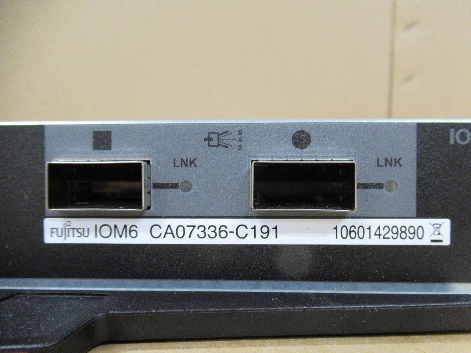 FUJITSU SAS CONTROLLER SAS 6G IOM6 ETERNUS DX80 90 S2 - CA07336-C191