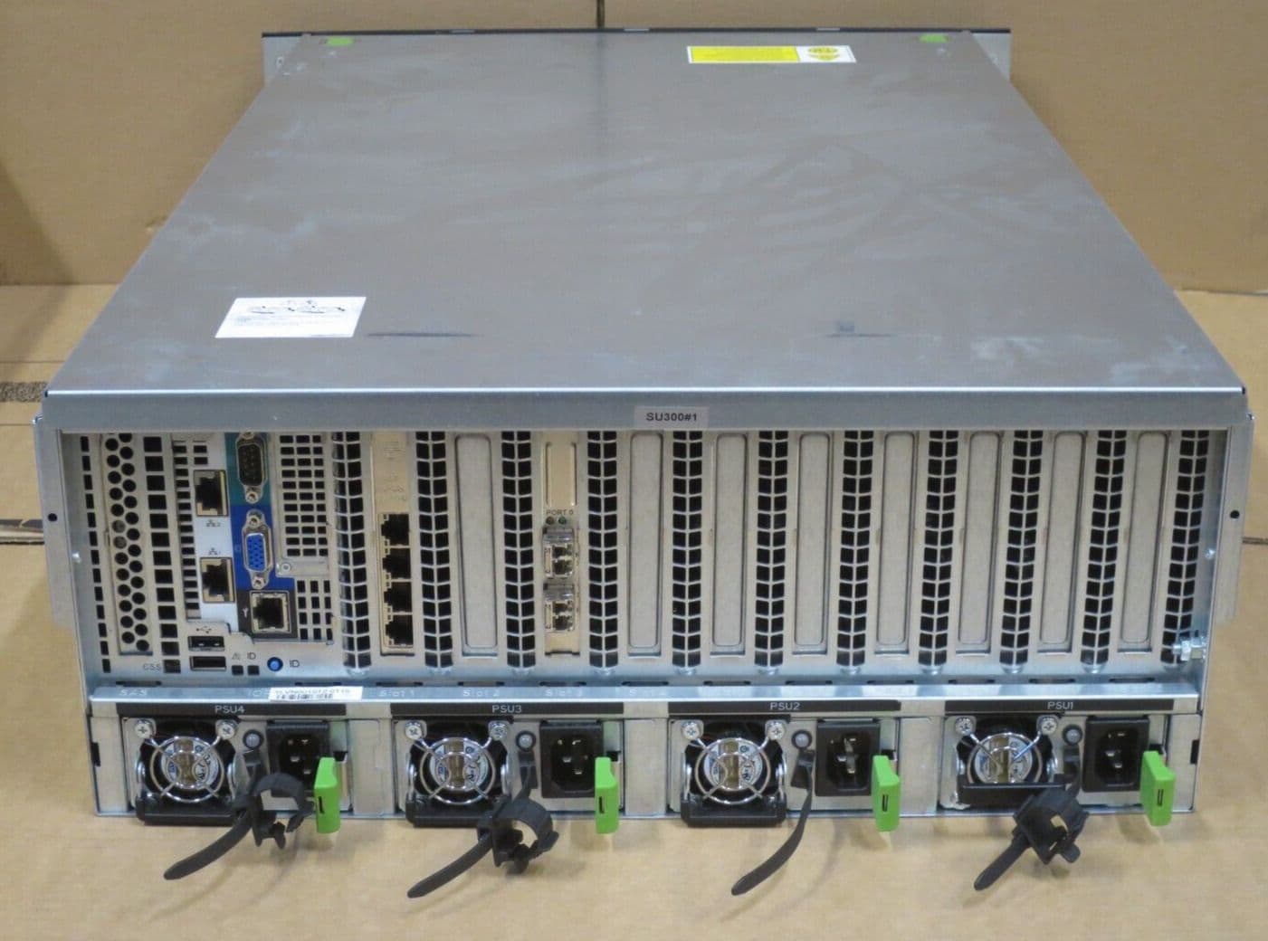 Fujitsu SE Server SU300 PS4770 2x 12-Core E7-8857v2 64GB RAM 4x 1600W PSU