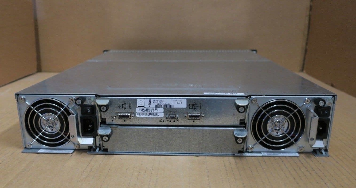 Fujitsu Siemens FibreCAT SX80 12x 500GB Storage Expansion Disk Array