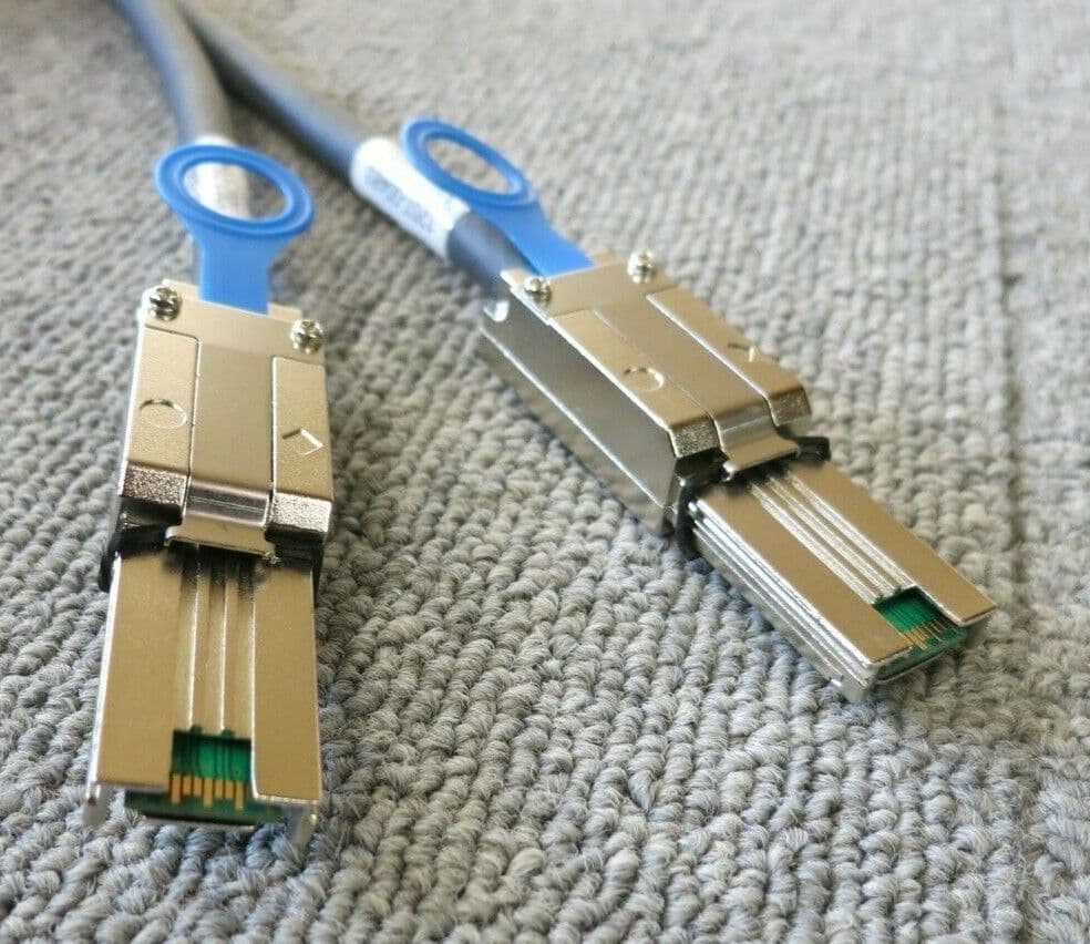 Generic 1 5M SFP To SFP Male 10Gbe Black Twinaxial Direct Attach Cable