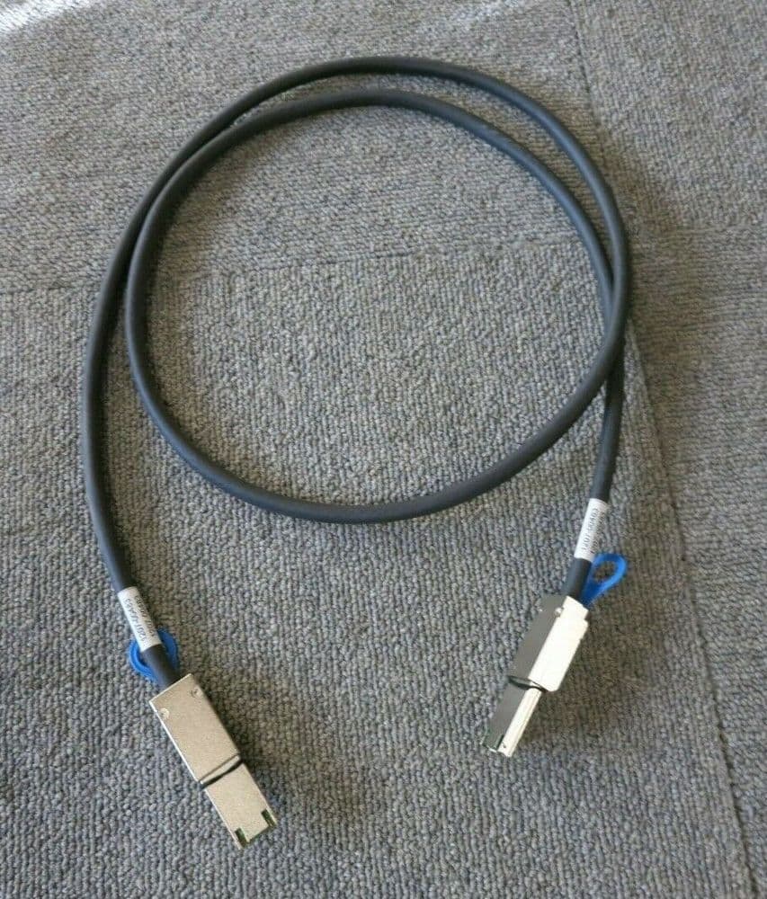 Generic 1 5M SFP To SFP Male 10Gbe Black Twinaxial Direct Attach Cable