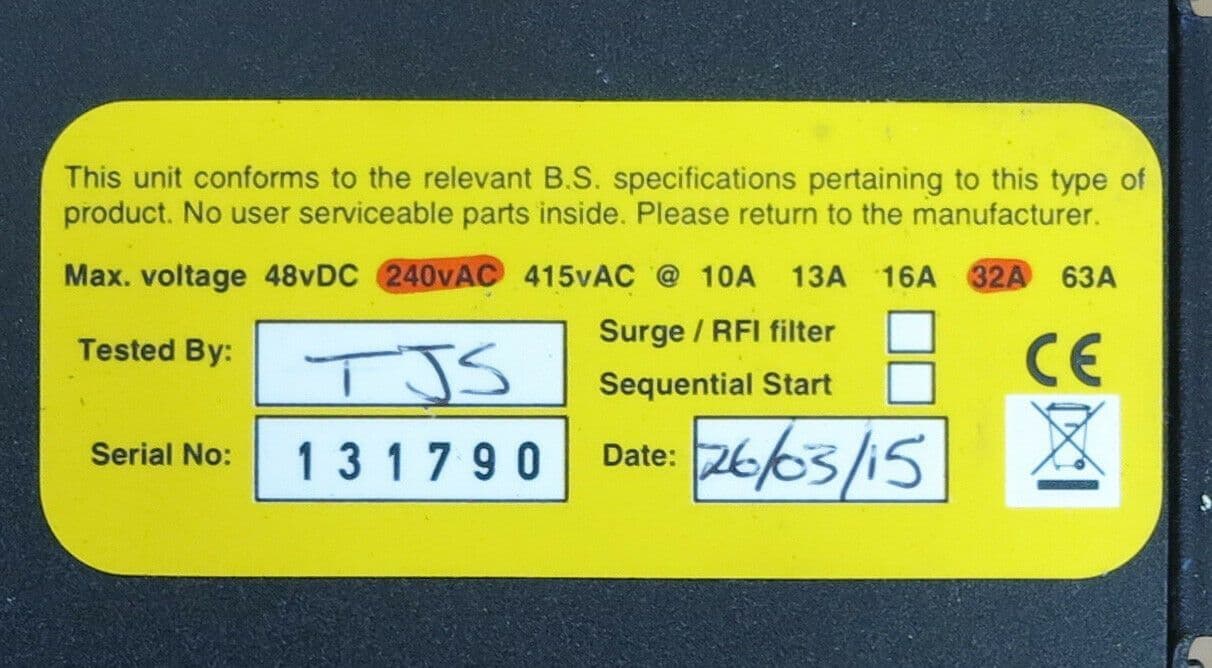 Generic 24 Way PDU 24x C13 240V 32A Vertical Rack Mount Power ...