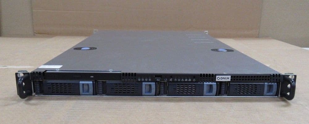 Generic Intel Xeon 2 80GHz 2x 256MB RAM 2x 36 7GB 10K HDD DVD Rack Server