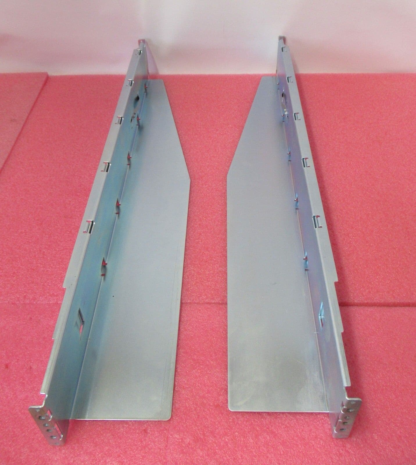 Generic Left & Right 2U Adjustable L-Shaped Rackmount Rails 27" To 45"