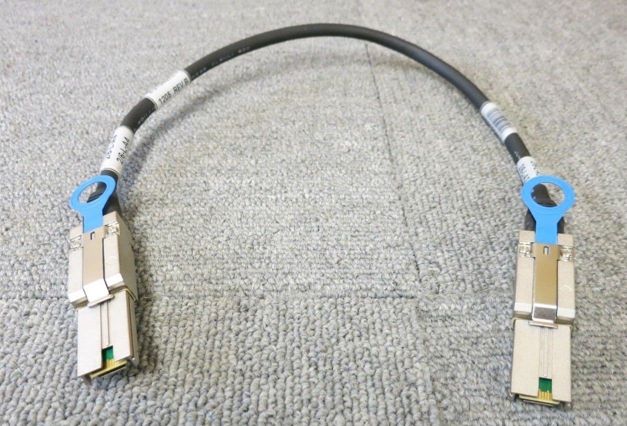 Hitachi 2-2134092-7 55CM 2/6-L-A4 To 2/6-L-A2 Direct Attach Copper Cable