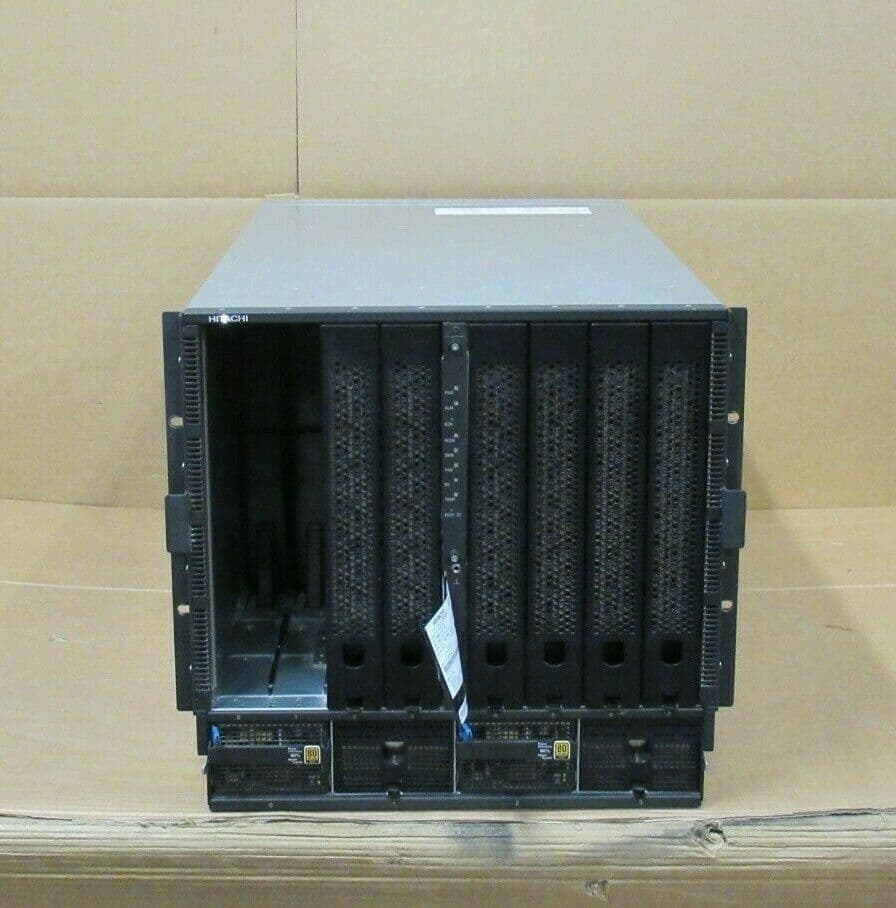 Hitachi 2000 CB2000 GV-RE2A26NNX1-Y 8-Bay 10U Rackmount Server Blade ...
