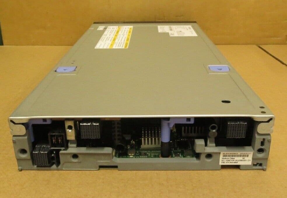Hitachi 520H B2 Compute Blade CTO Dual CPU 24x DIMM Slot 2x 8GB 2port FC