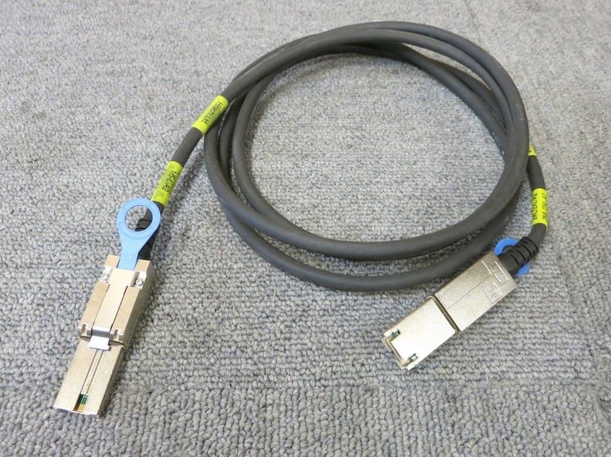 Hitachi 5521803-214 210CM 2ML/2XL-A2 To 1/5-L-A2 Direct Attach Copper Cable