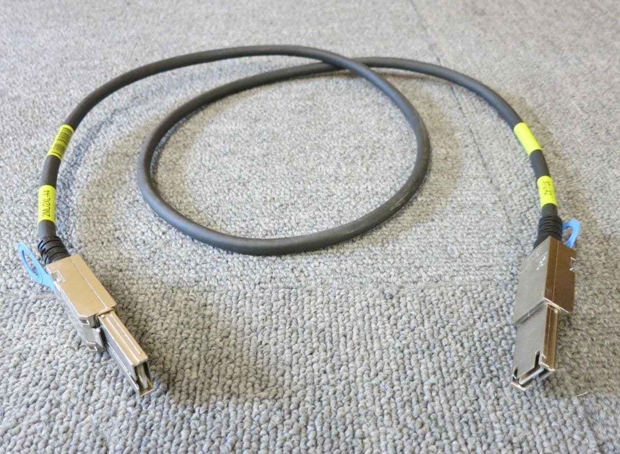 Hitachi 5521803-216 140CM 2ML/2XL-A4 To 3/7-L-A2 Direct Attach Copper Cable