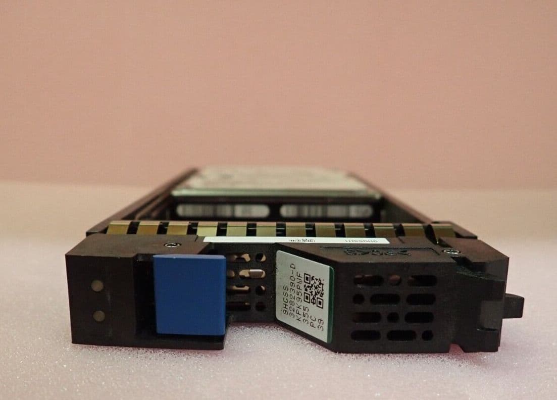 Hitachi 900GB 10K 2 5" SAS 6Gb Hard Drive HDD Caddy HUC109090CSS600 ...