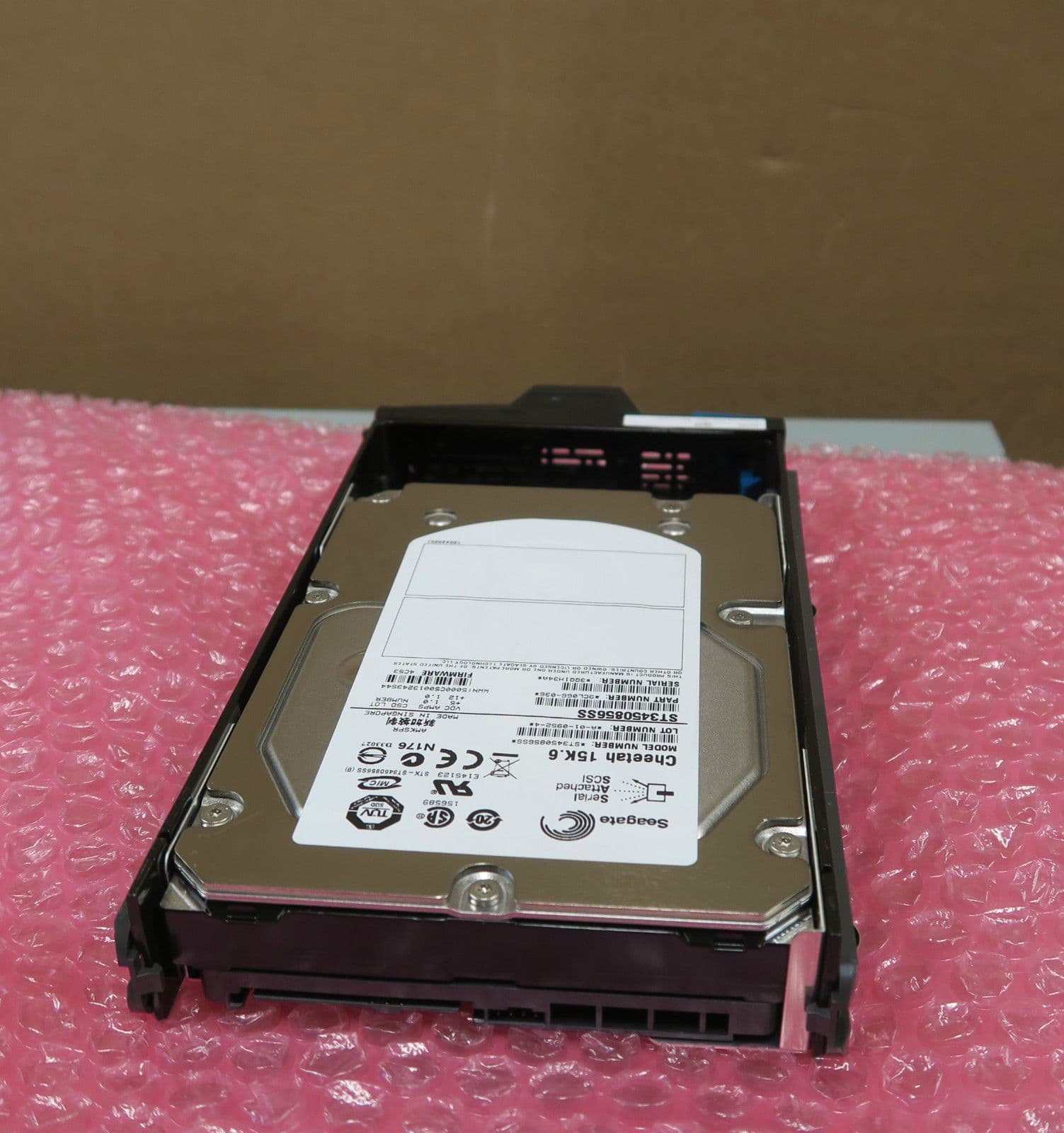 Hitachi AKH450 - 3 5" 450GB 15K SAS Hard Drive HDD In Caddy Tray 3276138-C