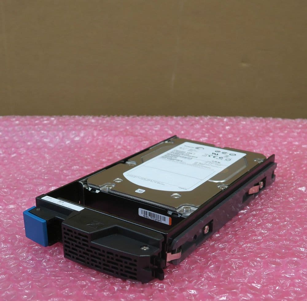 Hitachi AKH600 - 3 5" 600GB 15K SAS Hard Drive HDD In Caddy Tray 3276138-D