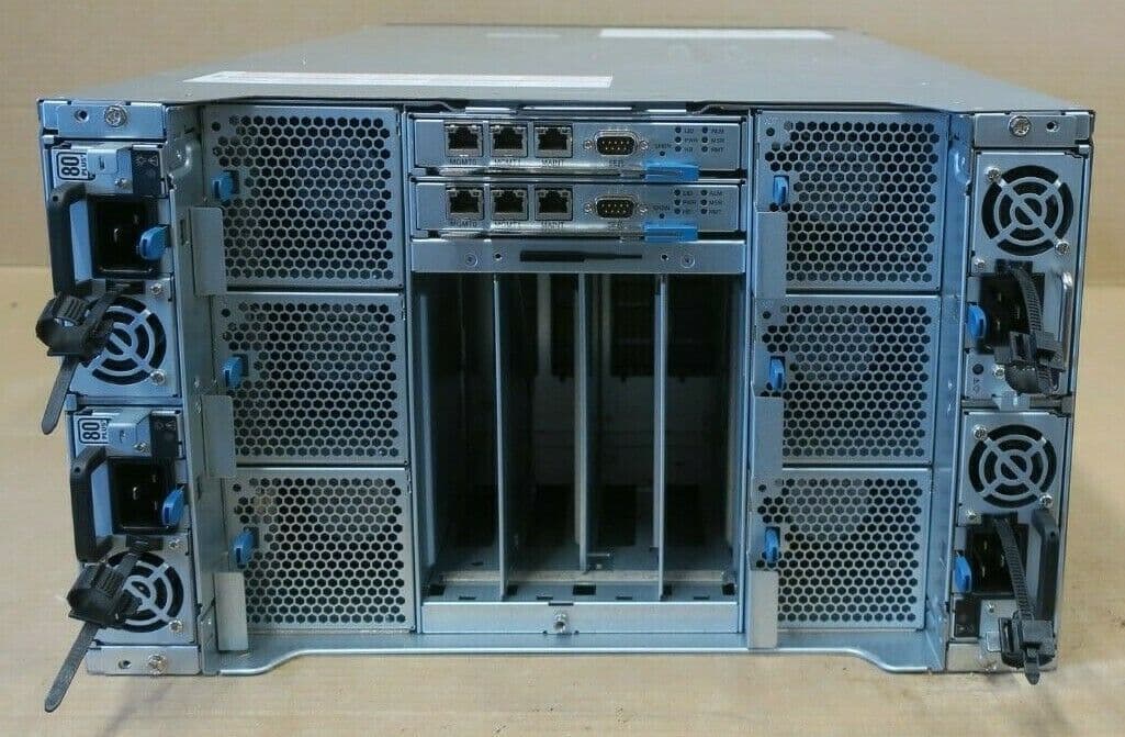 Hitachi Compute Blade CB500 4x CB520X Servers With 8x E7-8880v2 ...