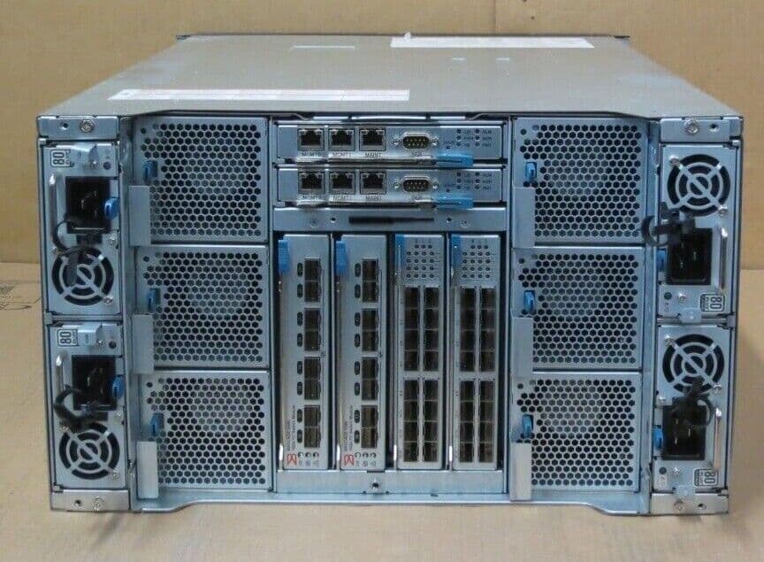 Hitachi Compute Blade CB500 Chassis 8 x 520H B4 4x PSU 2x Mgmt 4x ...