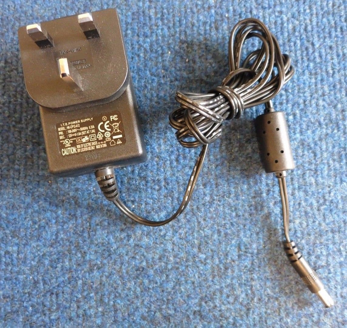 Hon-Kwang HP-CP-12-A12 UK Plug Desktop AC Power Adapter Charger 12W 12V 1A