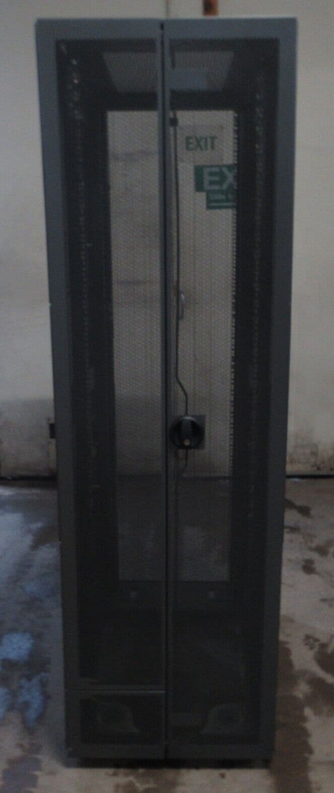 HP 10642 G2 42U Server Networking Rack Cabinet Enclosure 383573-001 600 ...