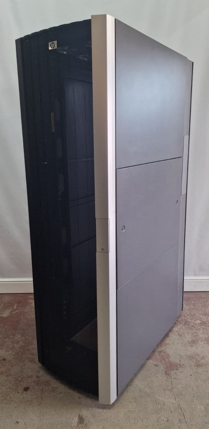 HP 10642 G2 42U Server Rack Cabinet Enclosure With HP 155mm Rear ...
