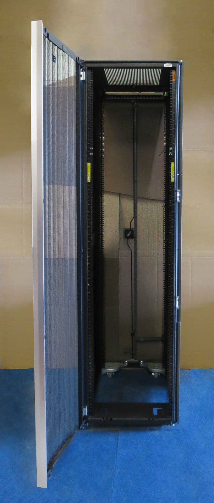 HP 10647 G2 47U Server 19" Rack Cabinet Enclosure 433261-001 AF031A ...