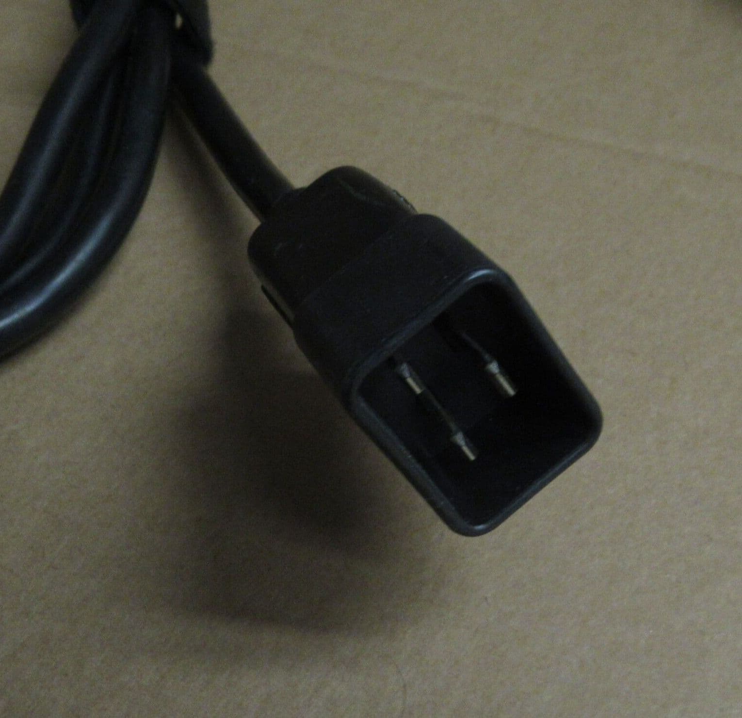 HP 228480-002 252638-001 EO4601 C13 8 Outlets Modular PDU Extension Bar