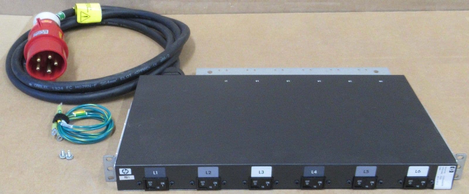 HP 22kVA 32A Three Phase INTL Core Modular Power Distribution Unit AF518A