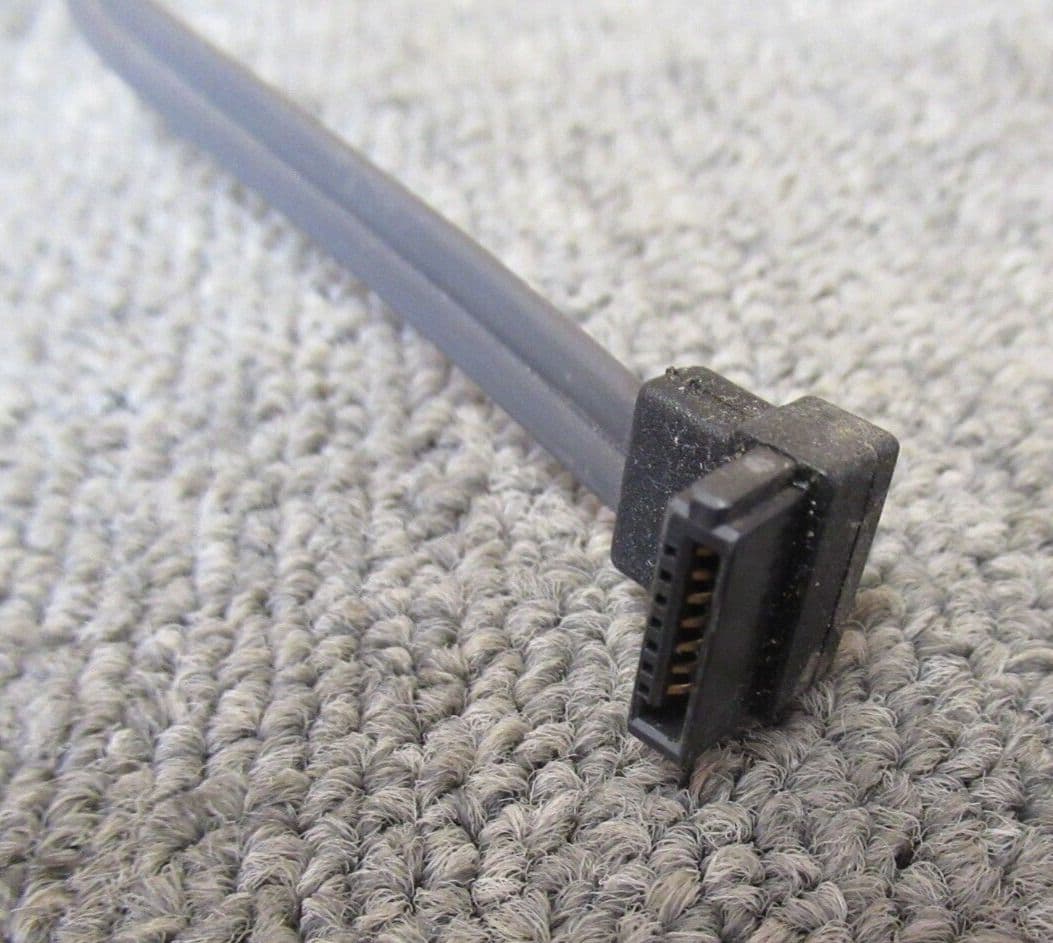 HP 381868-010 Internal 18" Right Angle To Right Angle SATA Hard Drive Cable