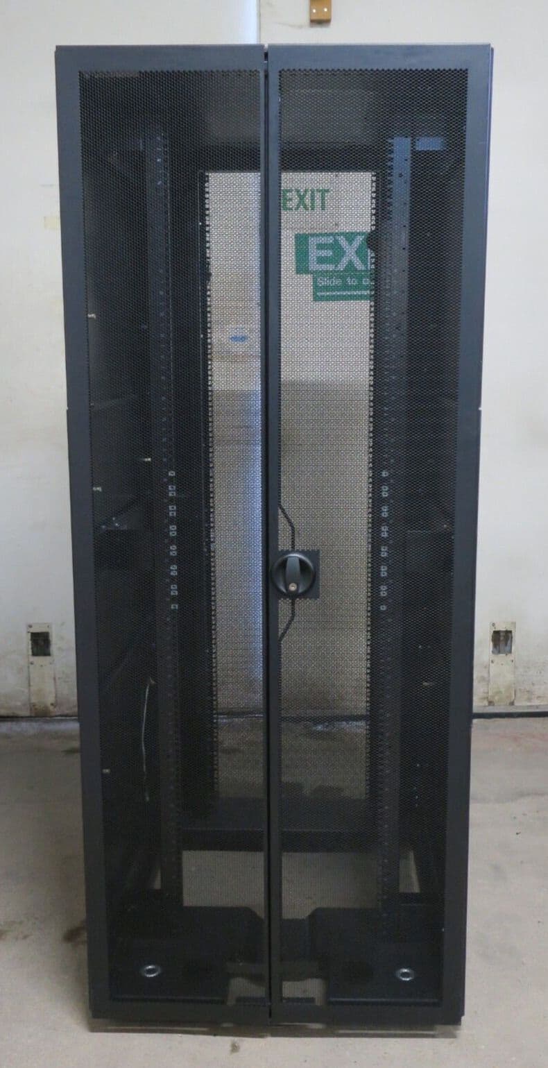HP 42U 842 Intelligent Pallet Series Rack Cabinet 800mm x1075mm 696562-003