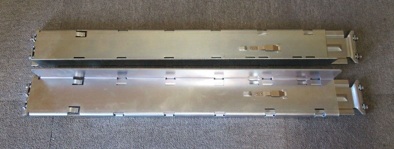 HP 440329-001 MSL8086 PowerEdge R710 Left & Right Sliding Rack Rail Kit