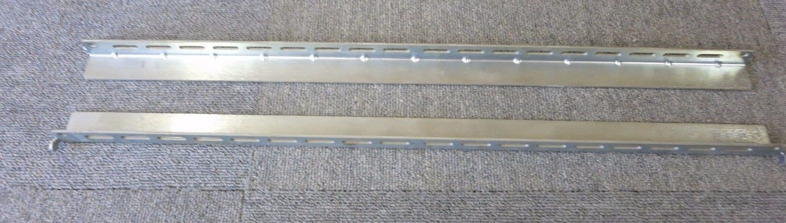 HP A5236-00038 SureStore E Disk System FC10 SC10 Rack Mount Rails