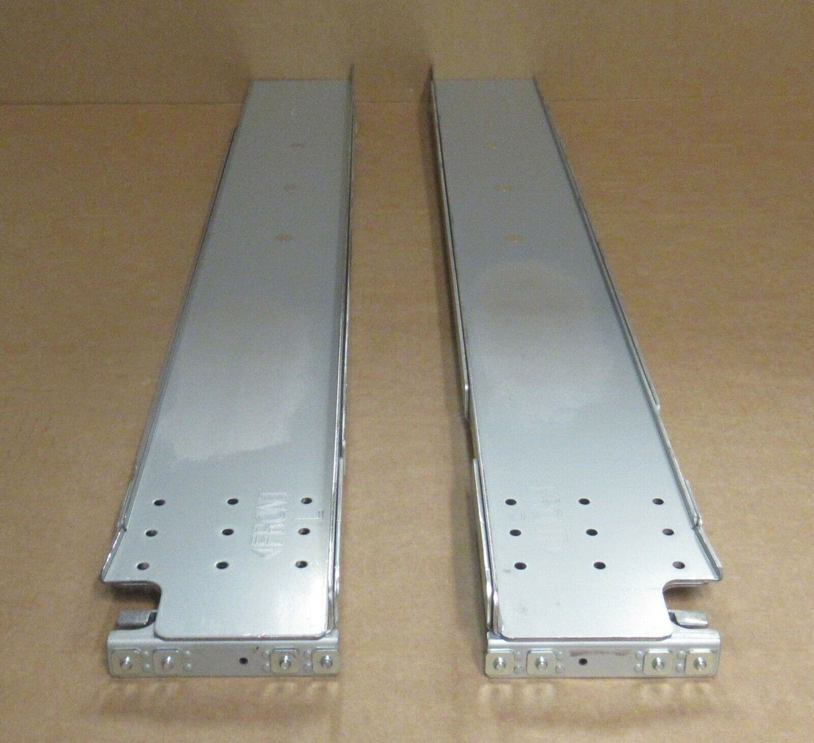 HP C3000 / C7000 BladeSystem Enclosure Rack Mount Rail Kit 409800-001