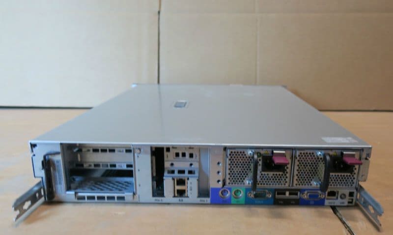 HP DL380 G5 - 2 x Xeon 5150 Dual Core 2 66GHz 32GB RAM 5 x 146GB 2U Server