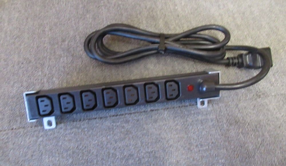 HP HSTNR-PS03 411273-002 417585-001 Modular C13 PDU Extension Bar With ...