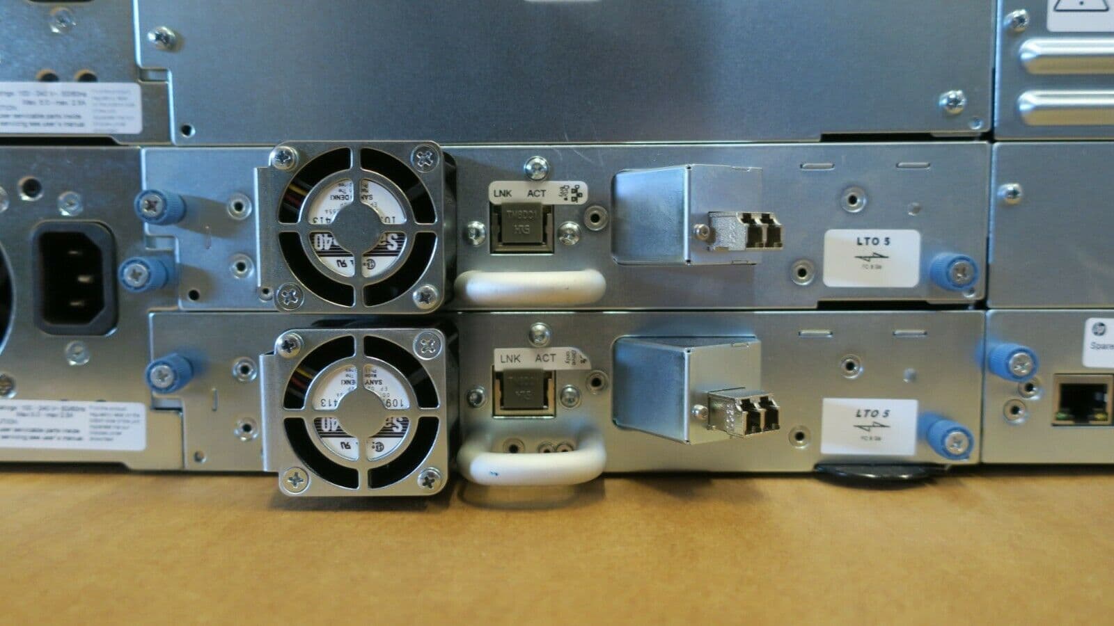 HP MSL4048 AK381A Backup Tape Library Enclosure 2x LTO5 FC BL544B ...