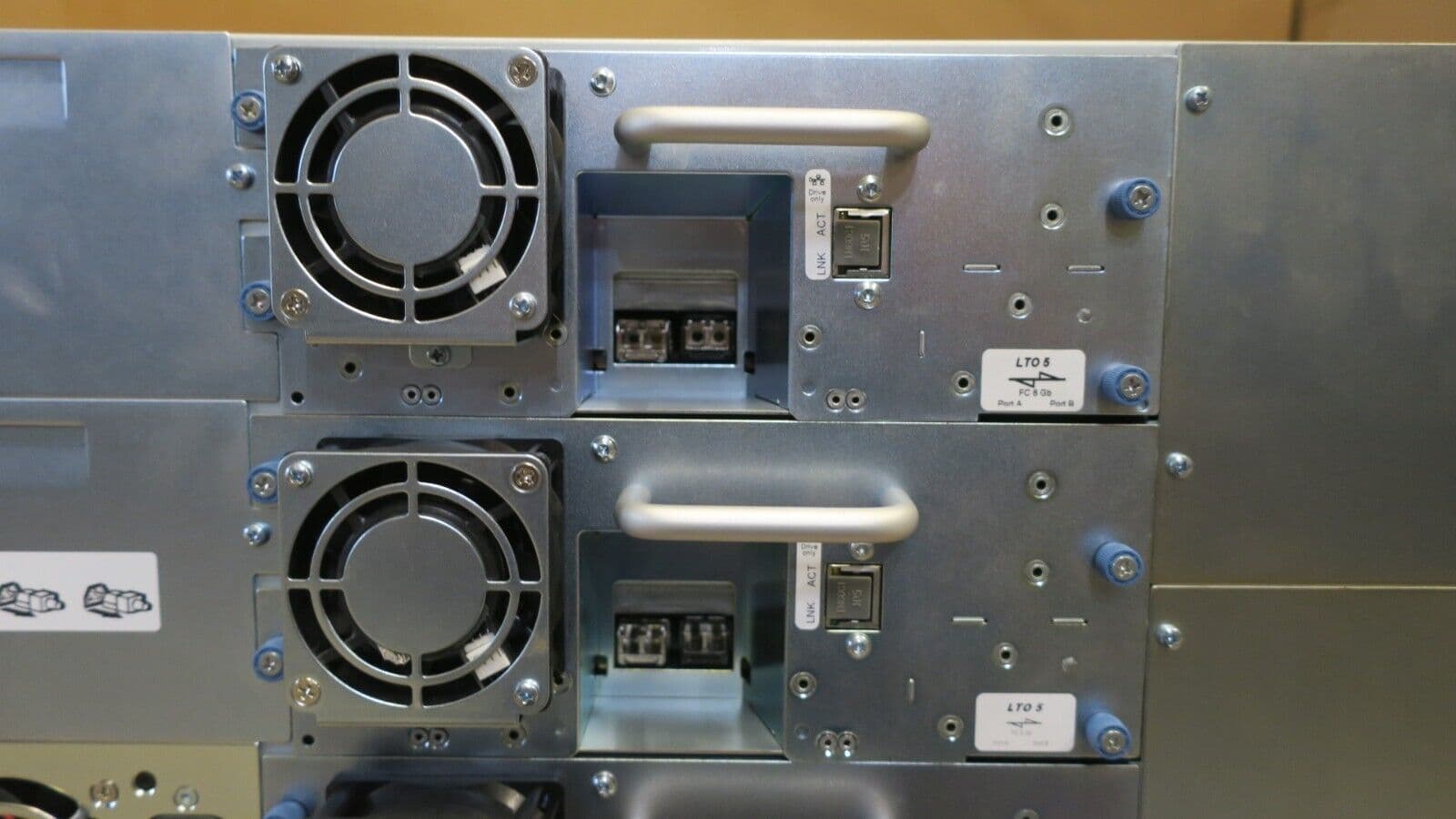 HP MSL8096 Backup Tape Library 8U Enclosure BL534A 4x BL535A LTO5 ...