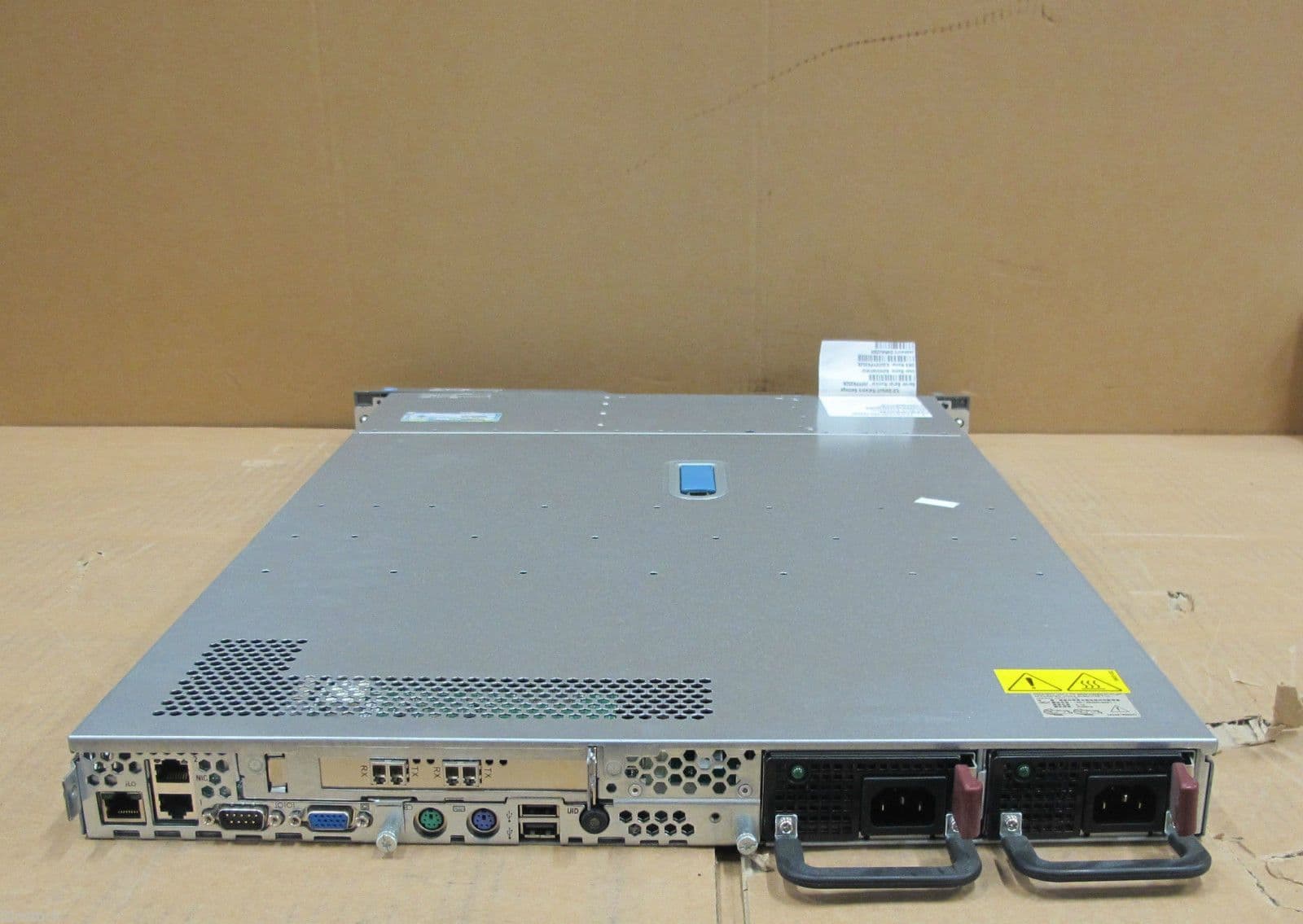 HP OpenView Storage Management Appliance III 2 4GHz XEON 2 x 72Gb HD ...