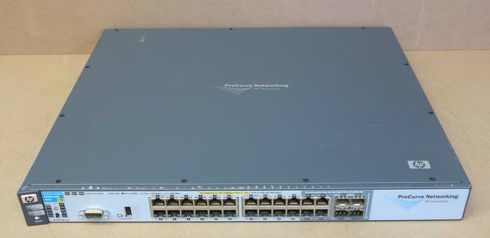 HP Procurve 3500yl-24G 24x 1GbE PoE 4x SFP Ports Switch 1U Rackmount J8692A