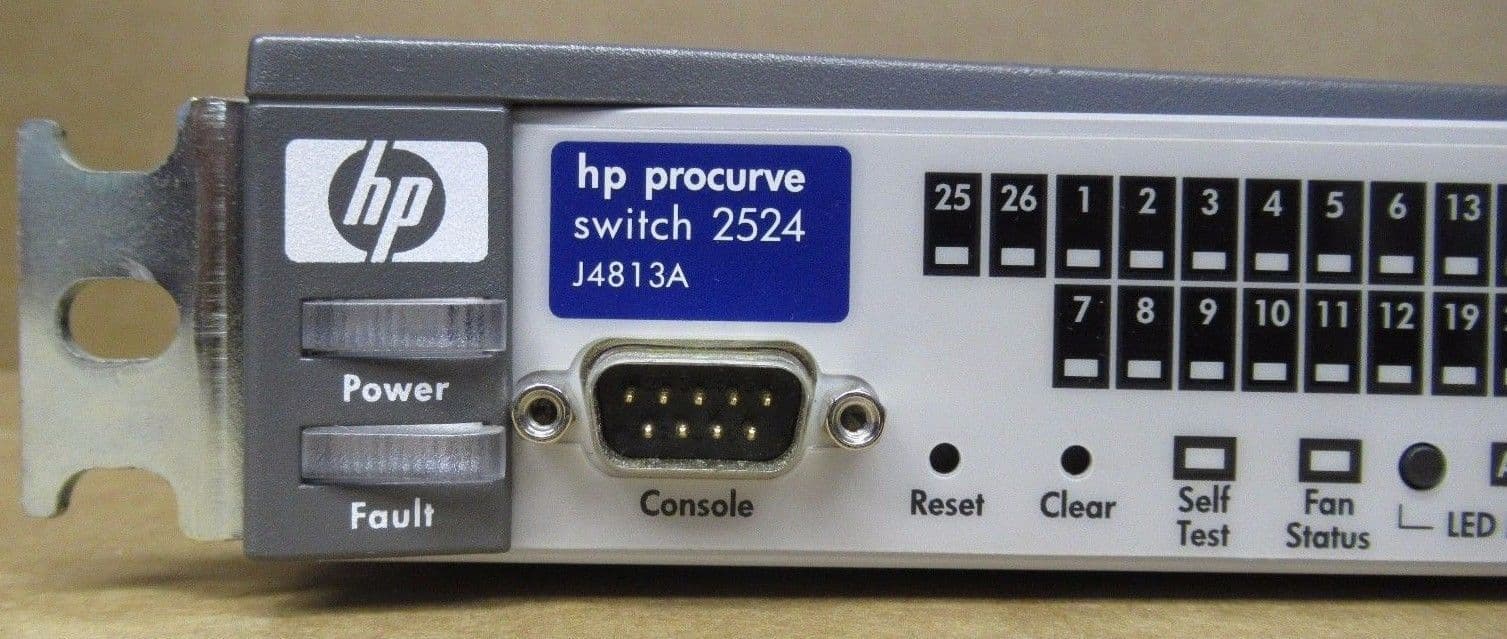 HP ProCurve Switch 2524 24 x 10/100 Base-TX Port J4813A Rackmount Ears