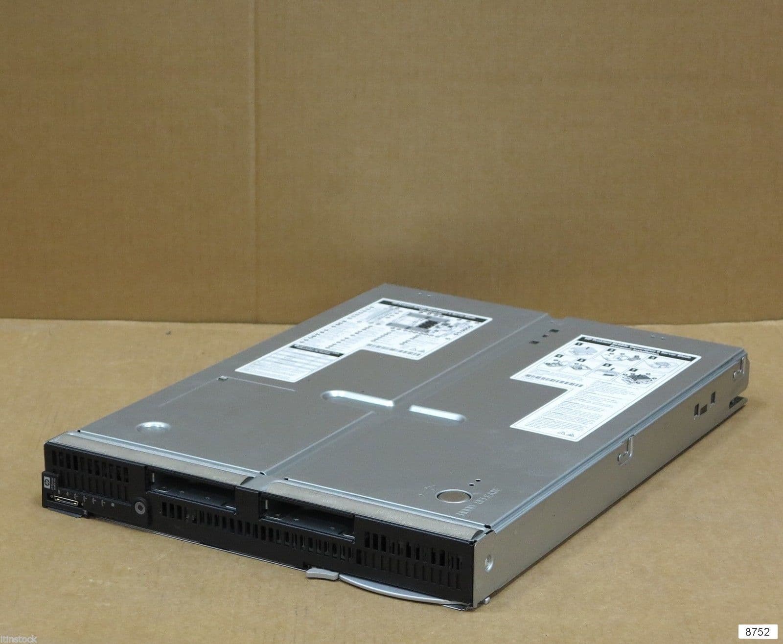 HP ProLiant BL685c 4x SIX-CORE 2 40GHz 64Gb RAM G6 Blade Server 491338-B21