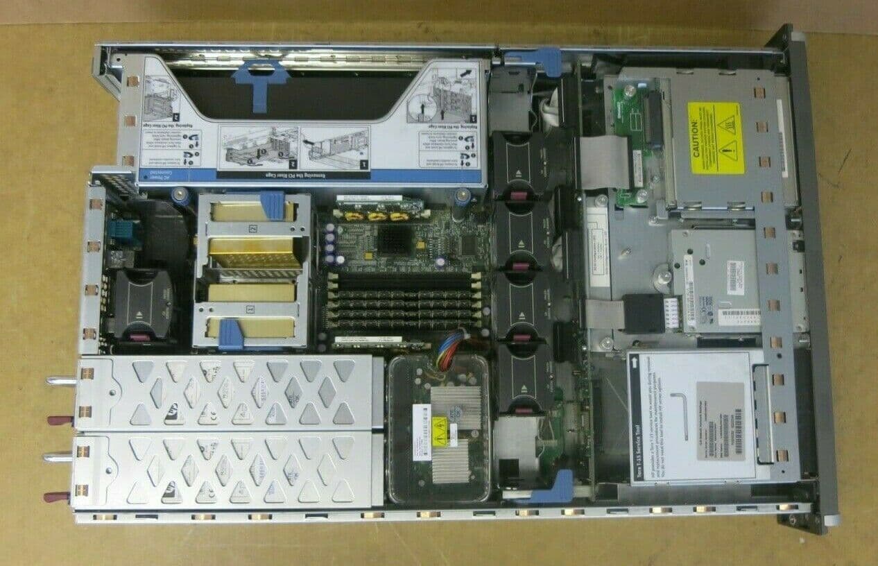 HP Proliant DL380 G3 2 x Intel Xeon 2 40Ghz 4GB Ram 2U Rackmount Server