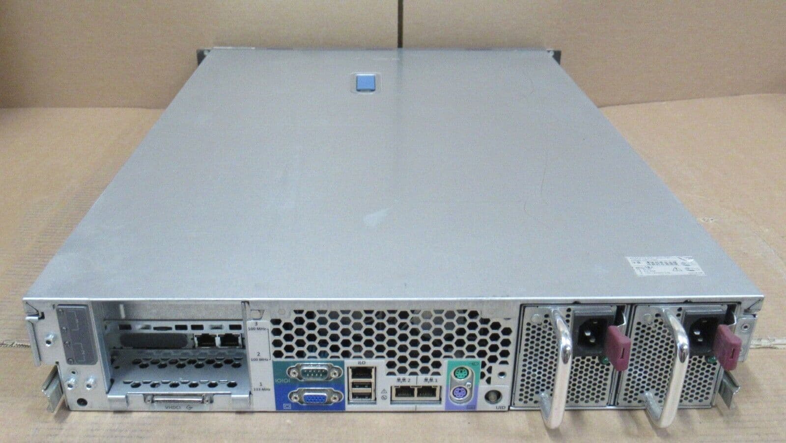 HP ProLiant DL380 G3 2 x XEON 2 8Ghz 5Gb Ram 2U RackMount Server 305372-B21