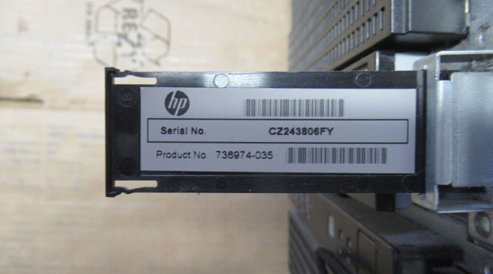 HP ProLiant ML350p Gen8 2 5GHz E5-2609 32GB Ram 8 x 2 5" Bay Tower Server