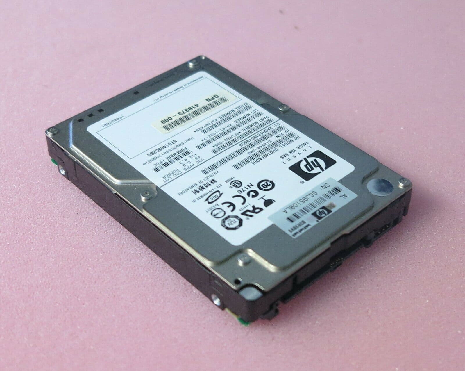HP Seagate 146GB 2 5" SAS 6G 15K Server Hard Drive HDD 512544-002 ST9146852SS