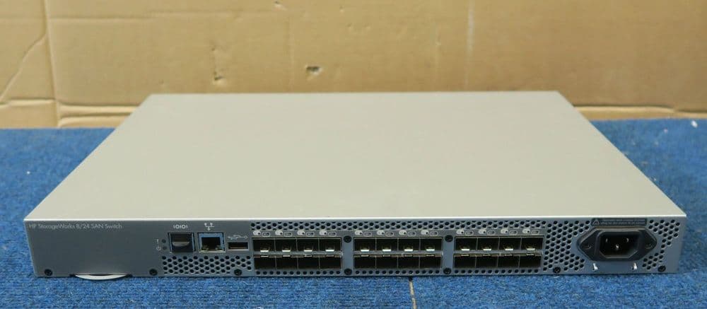 HP StorageWorks 8/24 8Gbs AM868A - 24 Port SAN Switch 16 Active Ports ...
