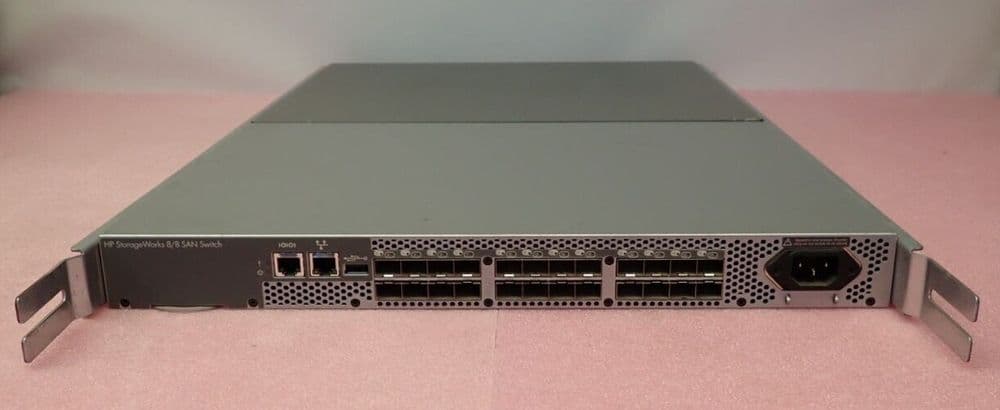 HP StorageWorks 8/8 SAN Switch 24x 8Gb SFP Ports 8-Active AM867B 492291-002