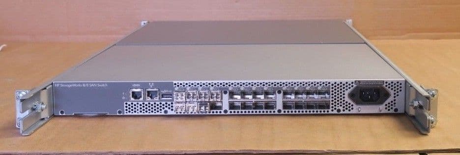 HP StorageWorks 8/8 SAN Switch 8Gb 24-Port 8-Port Active AM867B 492291 ...