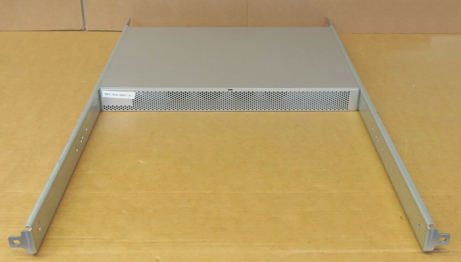HP StorageWorks 8/8 SAN Switch 8Gbps 8GB/s AM867B 492291-002 HP-320-A-0000