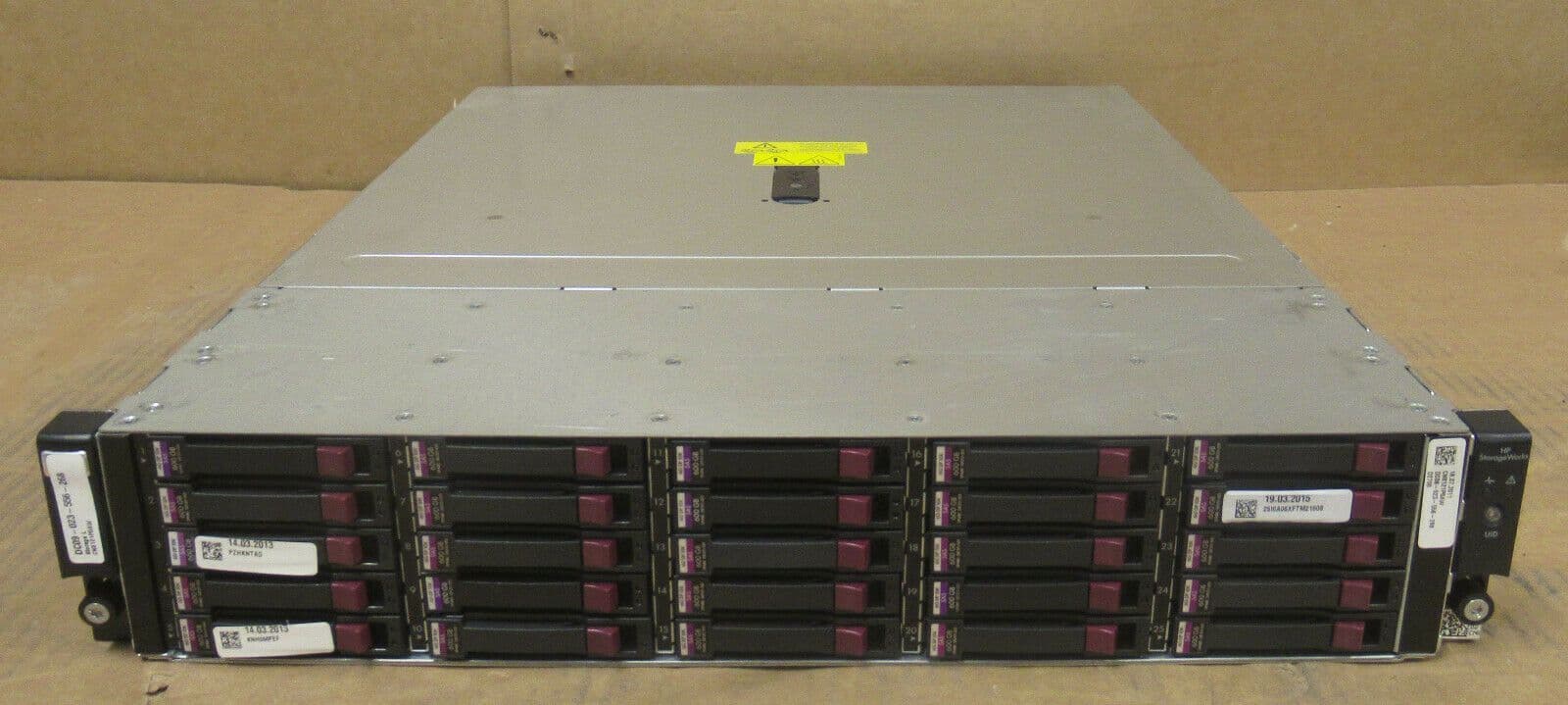 HP Storageworks D2700 AJ941A 15x 600GB HDD 2x Controllers 2x PSU SAS ...