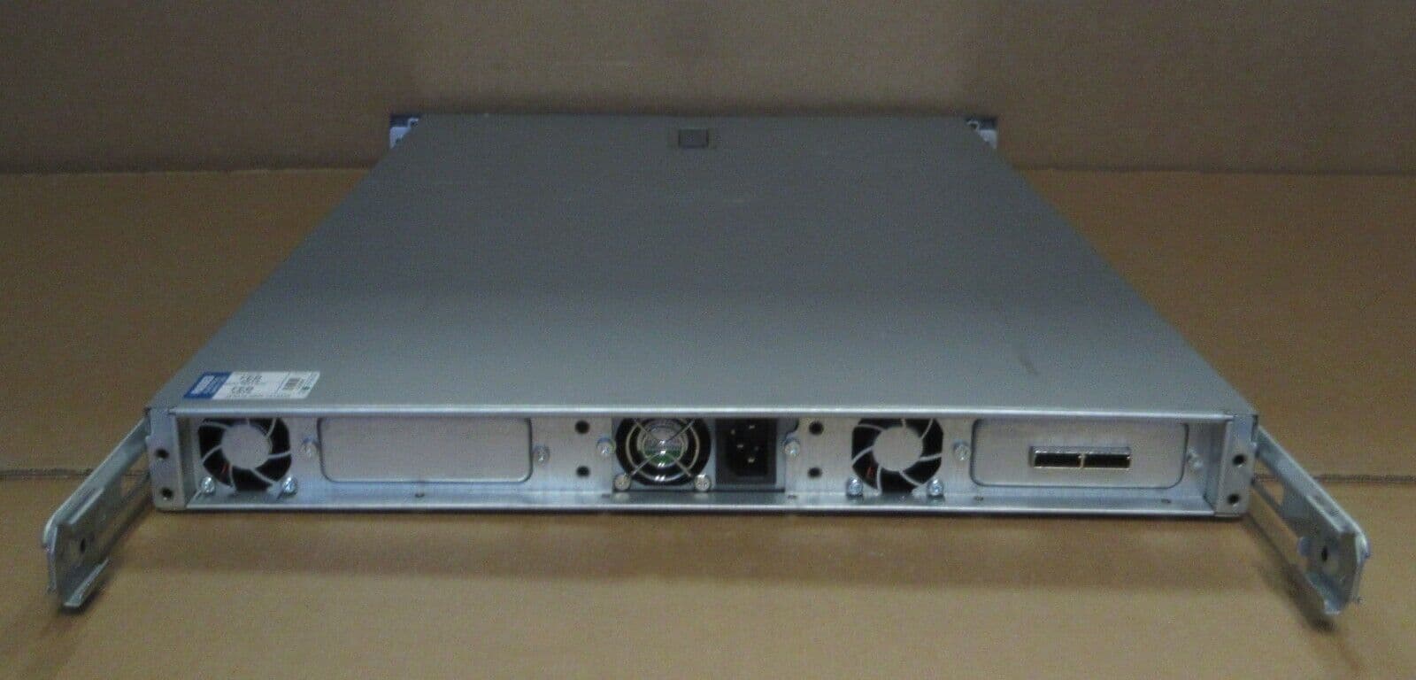 HP StorageWorks EJ014A SAS Universal Modular Server Chassis Rackmount ...